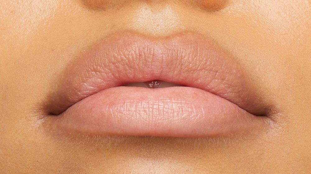 Lifter Liner - Moisturising Lip Liner | Maybelline Australia & NZ